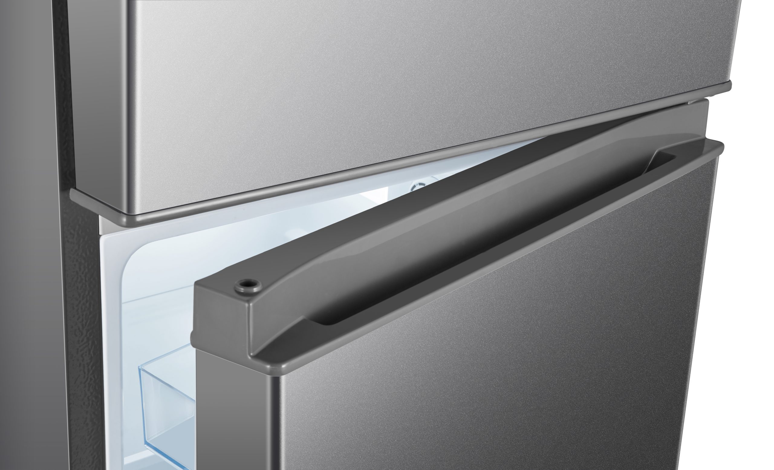 Hisense H225TTS 154 L Titanium Silver Combi Refrigerator | Giovision